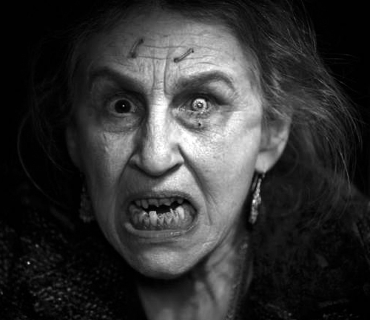 Story of a Mangbabarang (The Witch's Curse) - LetterPile